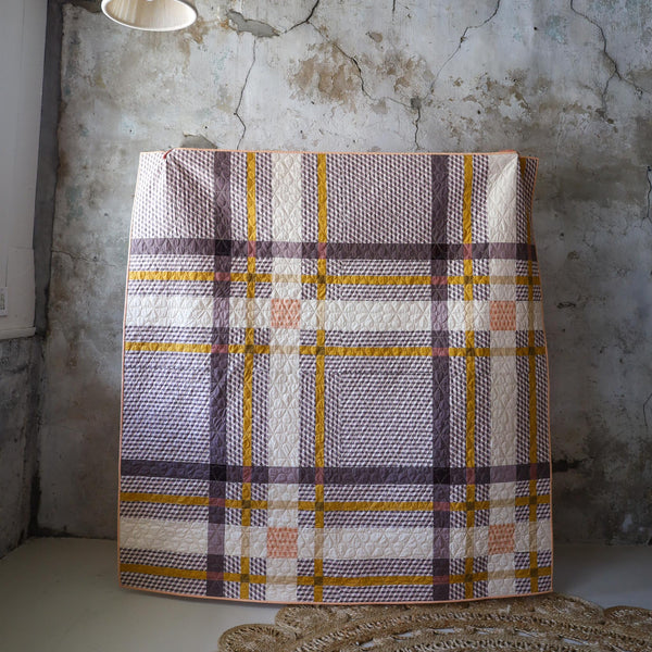 Sawtooth Star Quilt - FREE Block Pattern | Lo & Behold Stitchery