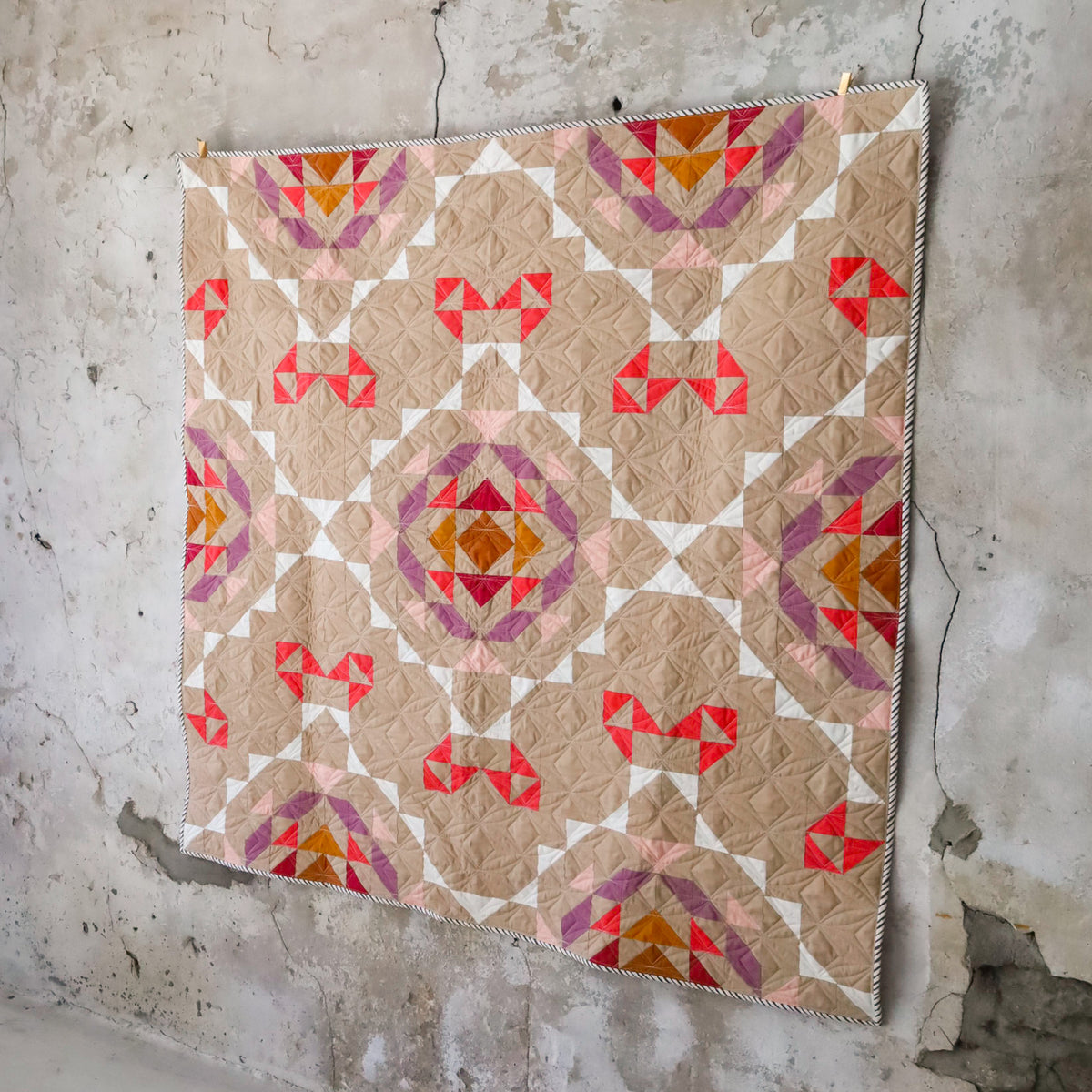 Vintage Lace Quilt - using AGF PURE Solids – Lo & Behold Stitchery