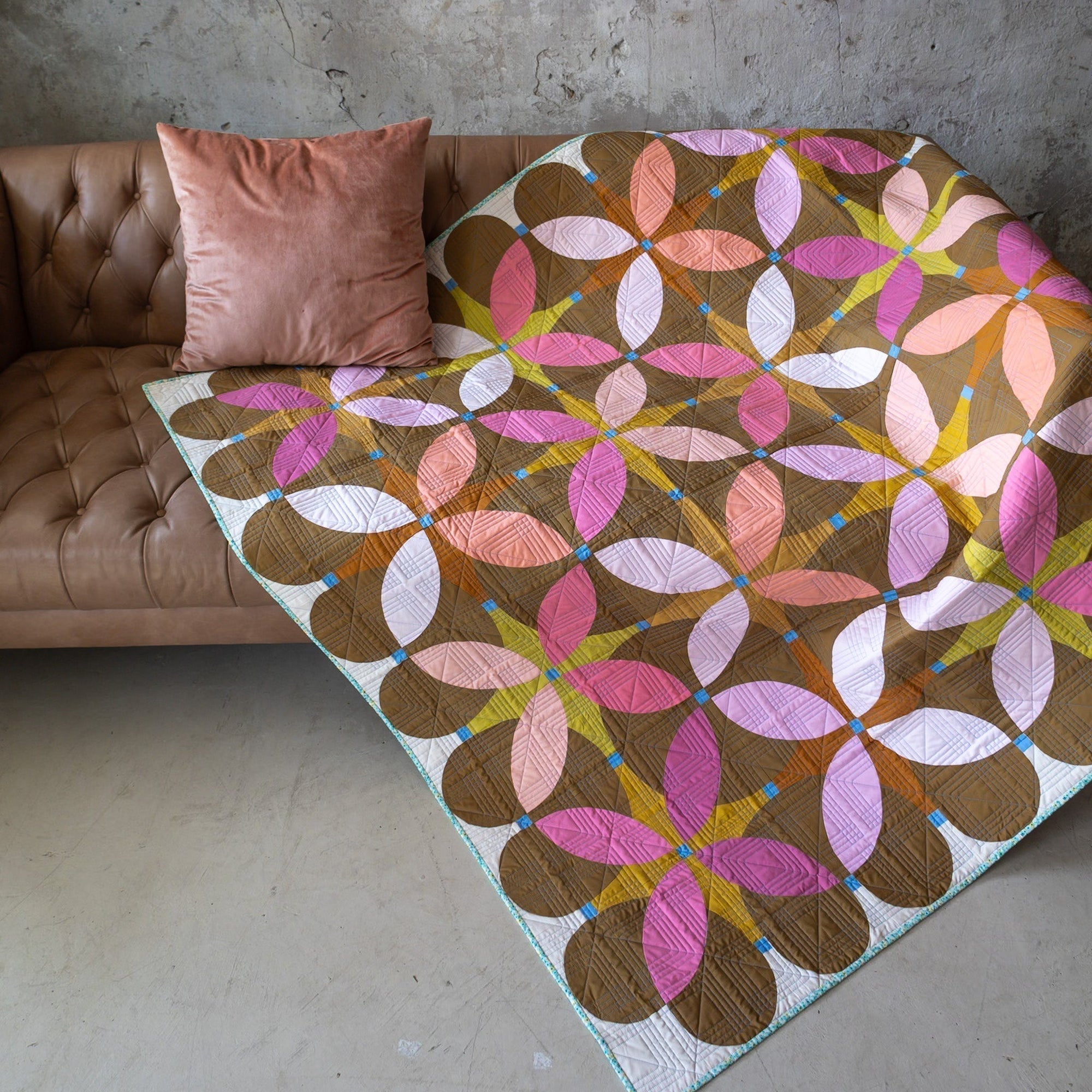 Retro Blossoms Quilt Pattern - Golden Version | Lo & Behold Stitchery