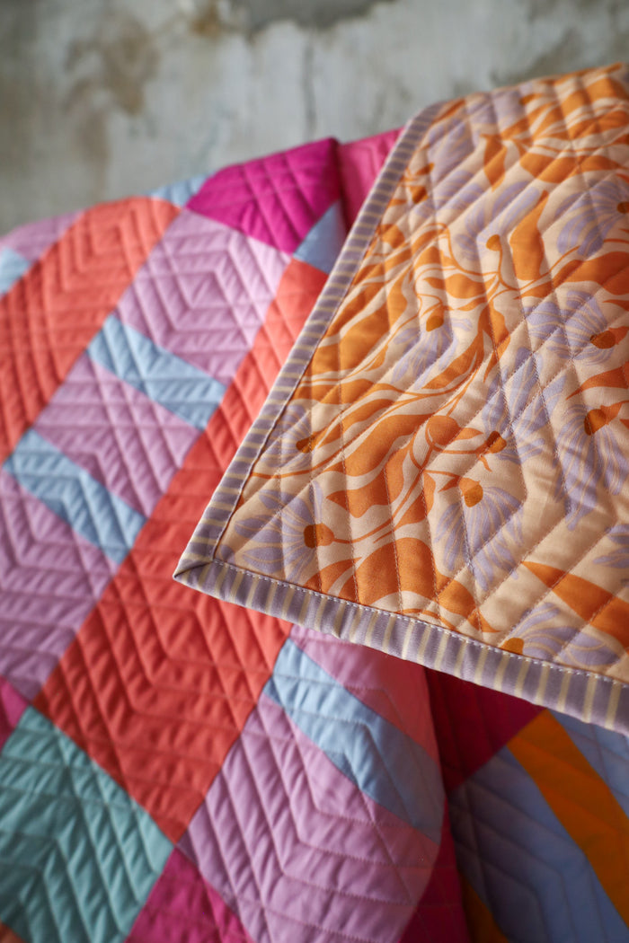 Ruby Sue • Beach Day • Throw Size Quilt Kit – Lo & Behold Stitchery