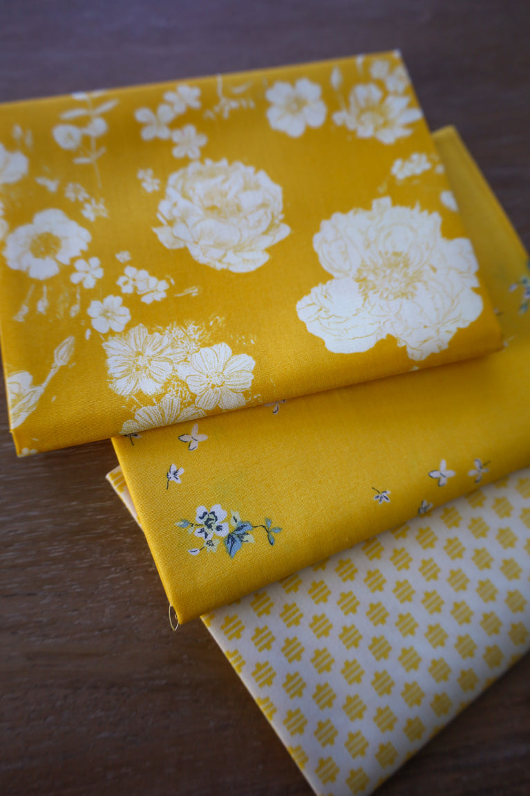 Potager • 16 piece FQ Bundle – Lo & Behold Stitchery